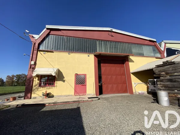 1 locale commerciale 6 locali in vendita a Volvera (10040) - iad