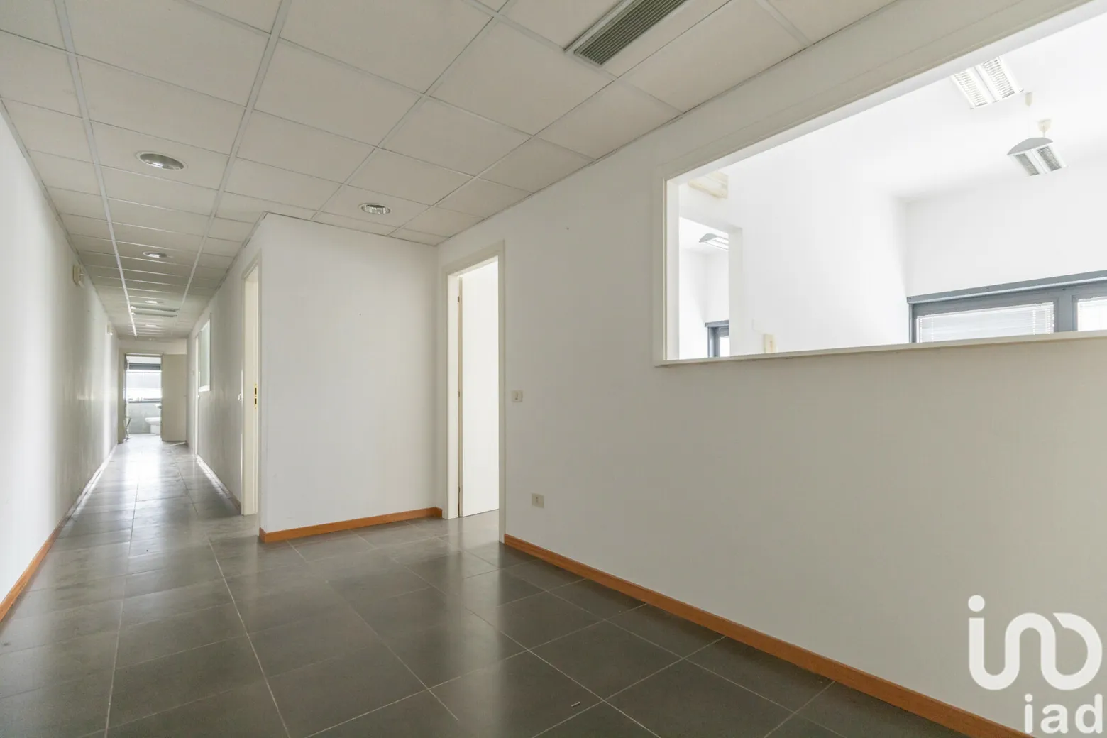 Vendita laboratorio 142 m² a Ancona (60131) - 97919 - iad